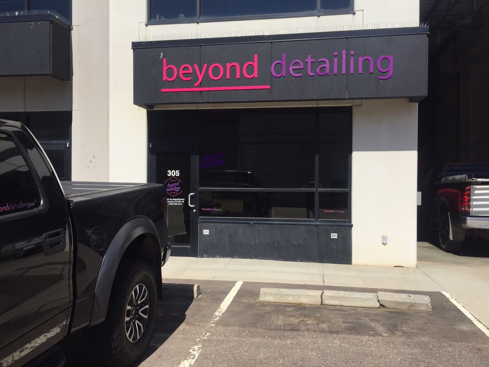 Signs and Digital Signage - Custom Signs, Custom Banner Printing ...