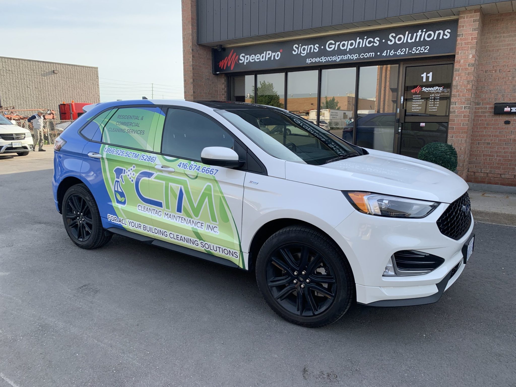 Mobile Advertising – Vinyl Vehicle Graphics - SpeedPro Canada