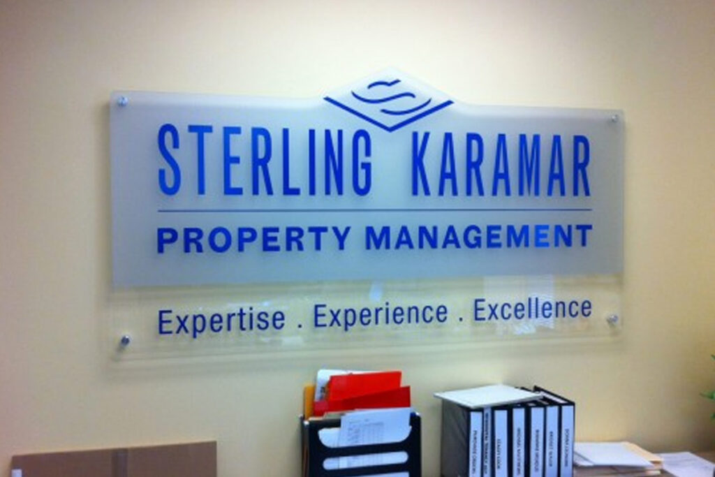 Interior 3D Wall Displays - Speedpro Canada Franchise Opportunities