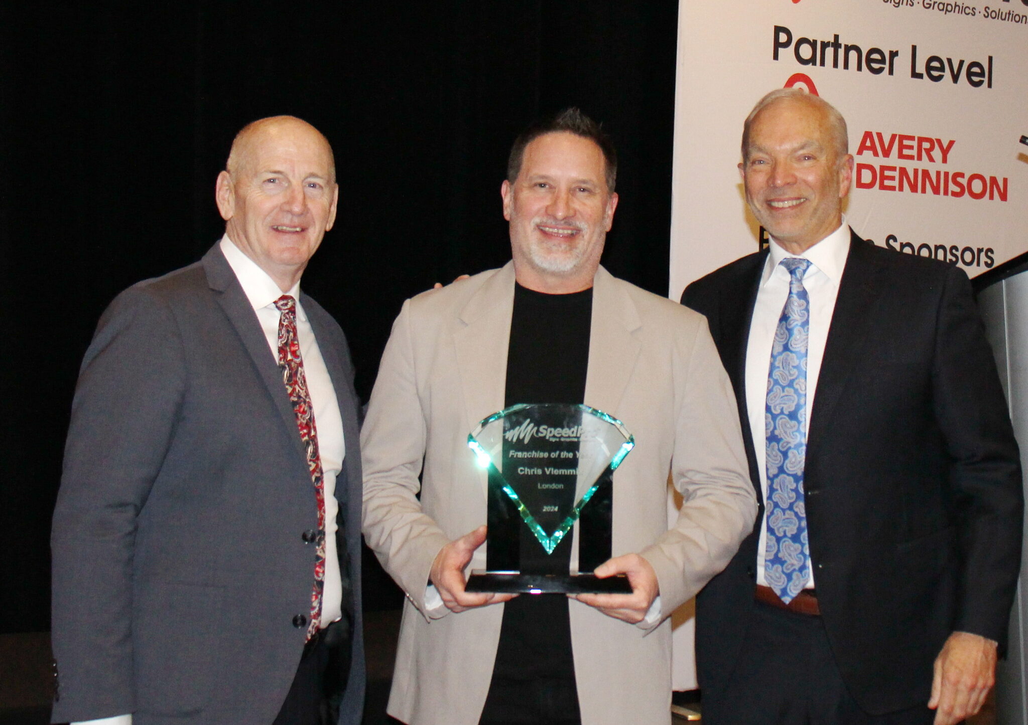 SpeedPro London Recognized With SpeedPro Canada Franchisee Of The Year ...